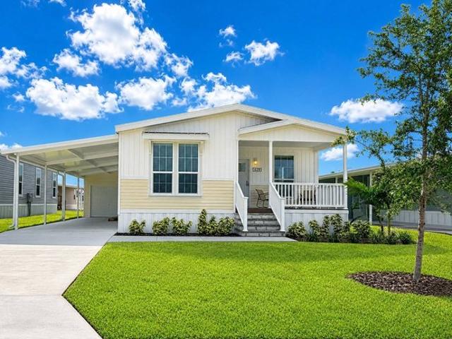 429 Hooked Dr, Avon Park, FL 33825