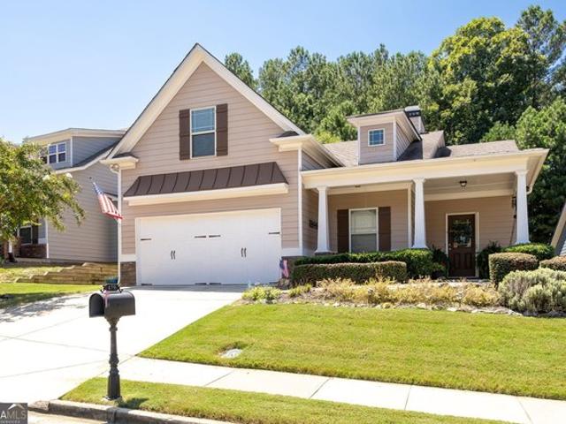 429 Hawthorne Ridge Cir, Dallas, GA 30132
