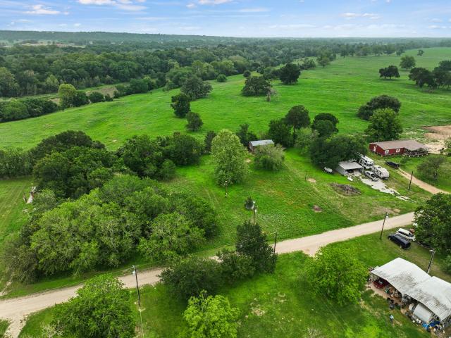 429 Hidden Shores Loop, Smithville, TX 78957 | MLS #8191