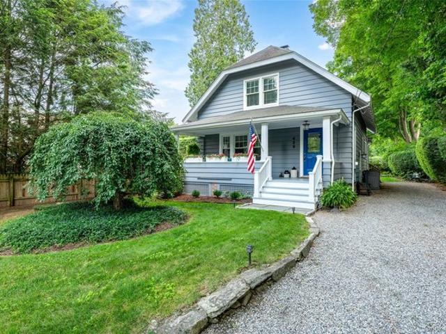 429 Old Post Rd, Bedford, NY 10506