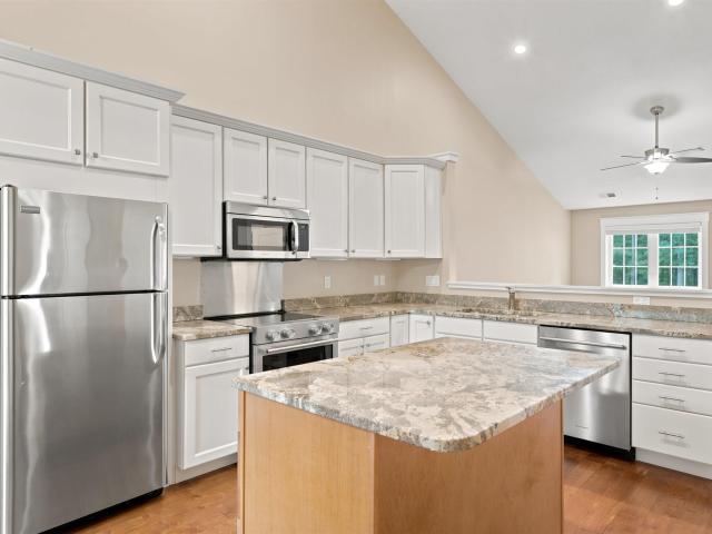 429 Munson Place # 9