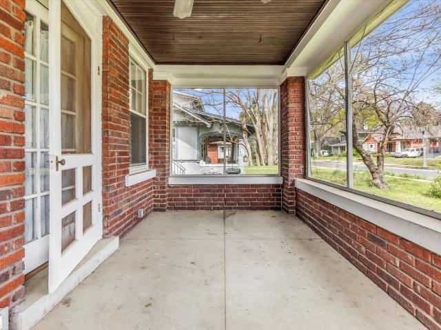 429 n mcneil st n