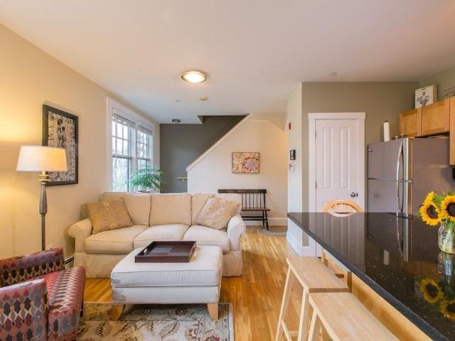 429 Norfolk St Unit 18, Somerville, US, MA