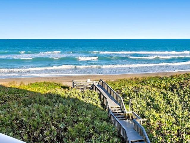 429 NE Tradewind Ln Unit 305, Hutchinson Island, FL 34996