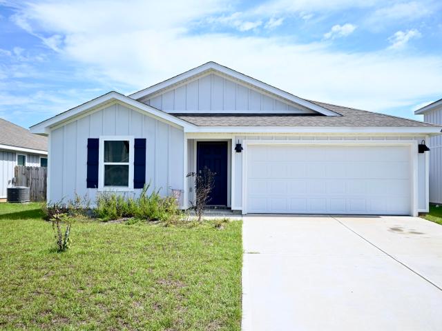 429 Scarborough St, Crestview, FL 32539 | MLS #988634