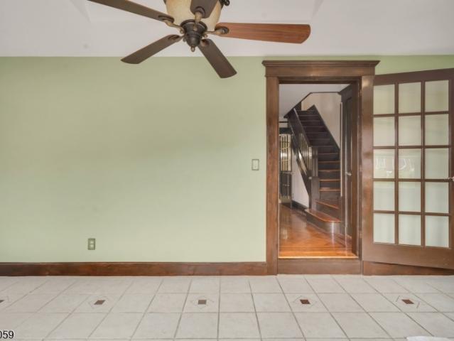 429 Palisade Ave
