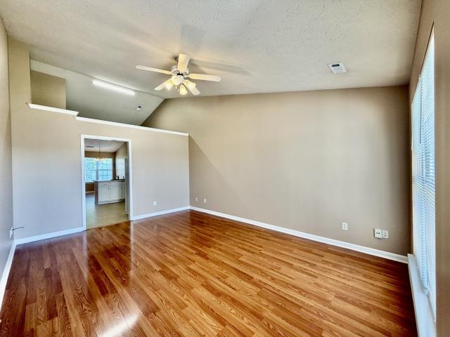 429 Reavis Avenue