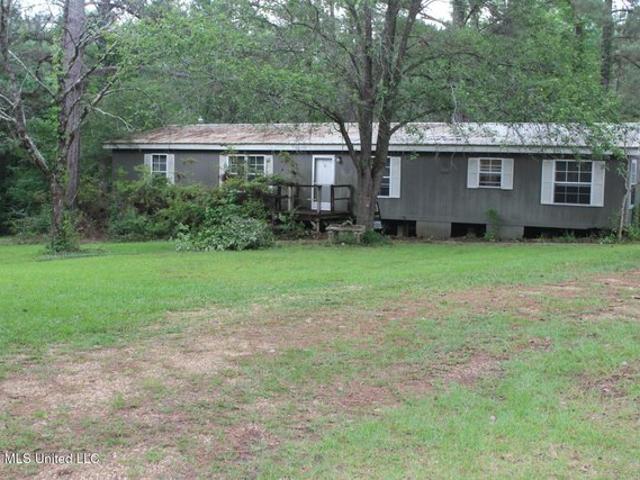 429 River Road Dr SE, Bogue Chitto, MS 39629