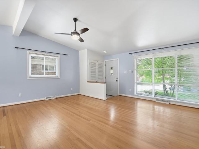 429 W Bloomfield Avenue