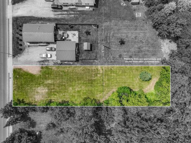 429 W Division Avenue