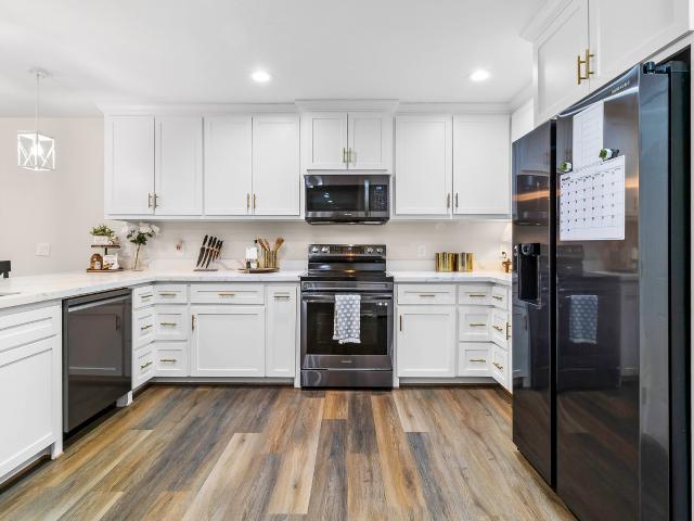 429 Wood Haven