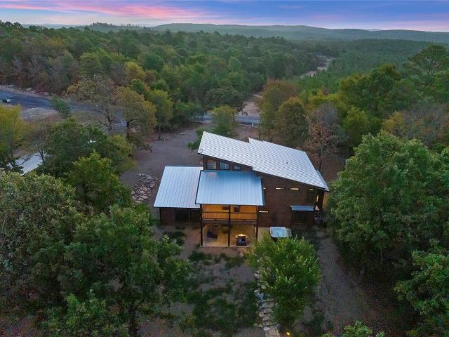 429 Woodland Bluff Trail