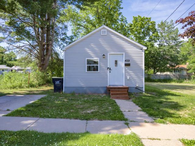 429 West Avenue