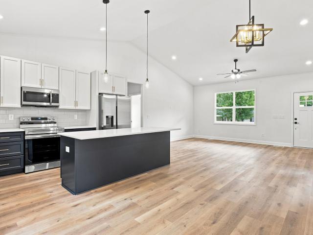 429 Tate Avenue