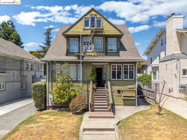 429 VERNON ST, OAKLAND, CA 94610 Multi Family For Sale MLS# 4.