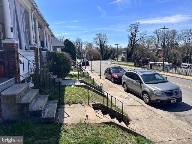 429 Yale Avenue