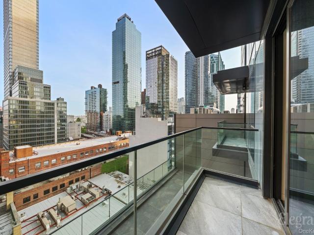 42 62 Hunter Street, Unit 11A