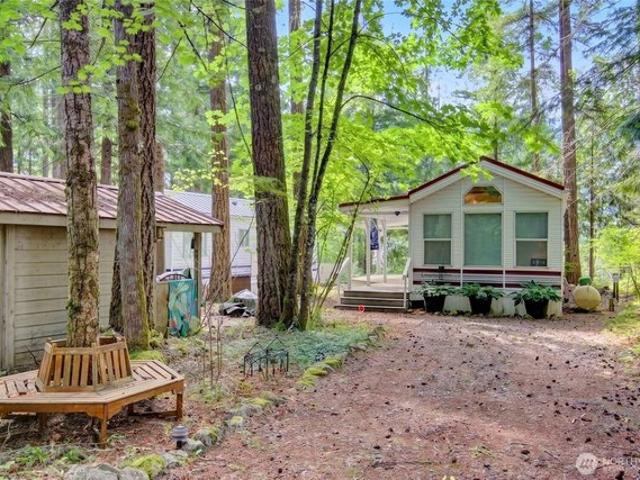 42 6 Riverside Dr, Deming, WA 98244