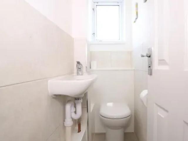 42 80 Morant Street, London, E14 8EL, United Kingdom | Room for rent #154588848 | Rentberry