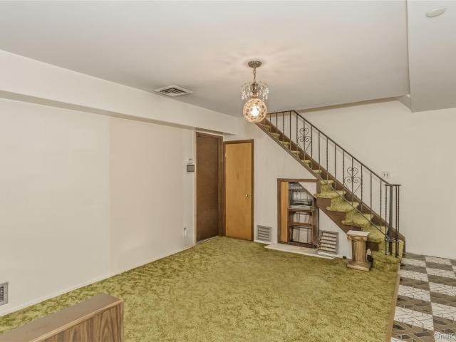 42 29 th Street