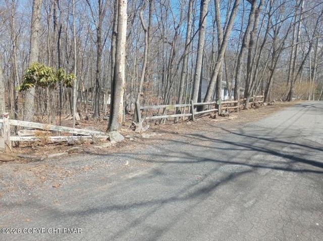42 Tower Dr, East Stroudsburg, PA 18302
