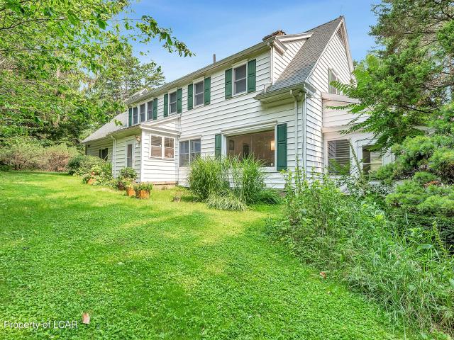 42 Trailwood Lake Road