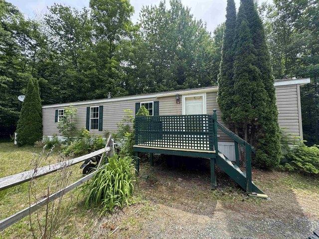 42 Vista Dr, Canaan, NH 03741