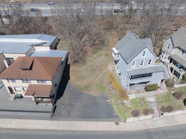 42 Wayne Avenue