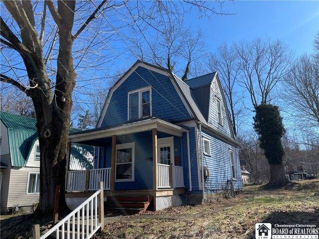 42 Wescott St, Jamestown, NY 14701
