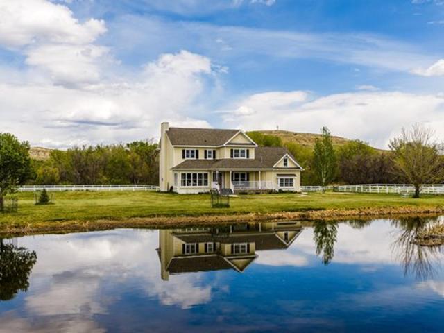 42 Wild Hollow Rd, Sheridan, WY 82801