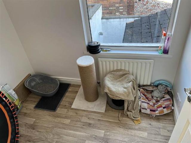 42 Woodcot Avenue, Belfast, BT5 5JA