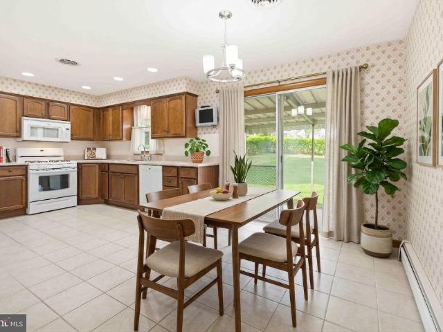 42 Woodland Drive