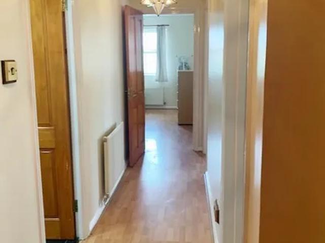 42 Allington Road, London, NW4 3DE, United Kingdom | 1 bed apartment for rent #154614161 | Rentberry