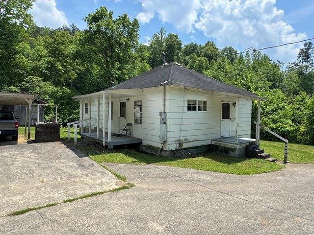 42 and 72 Del Dr, Inez, KY 41224