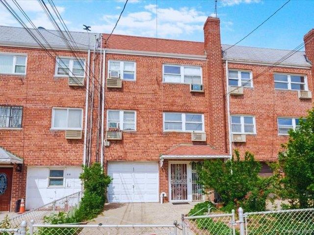 42 Autumn Ave, Brooklyn, NY 11208