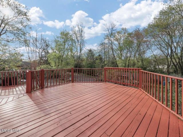 42 Bayberry Lane
