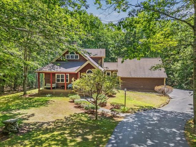 42 Birchwood Ln, Poland, ME 04274
