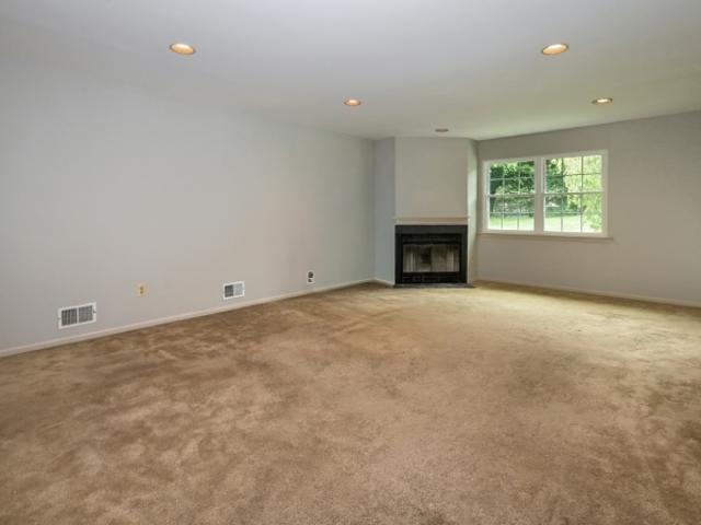 42 Bowfell Ct