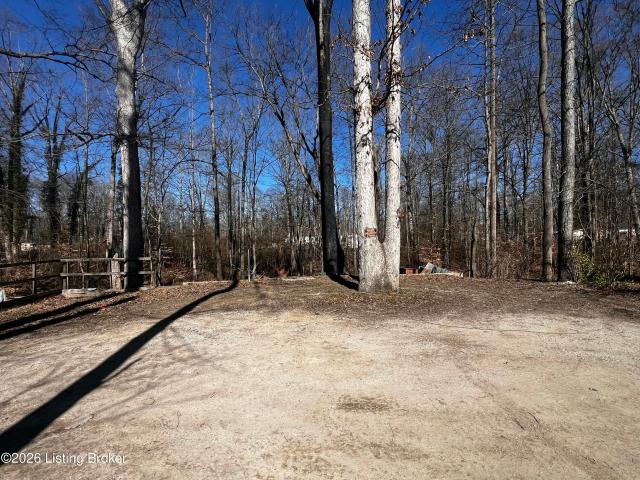 42 Blue Jay Ln