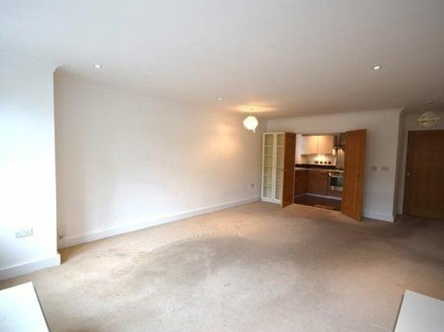 42 Brighton Road, Purley, Surrey, CR8