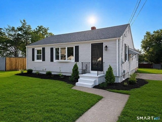 42 Butler Rd, North Haven, CT 06473