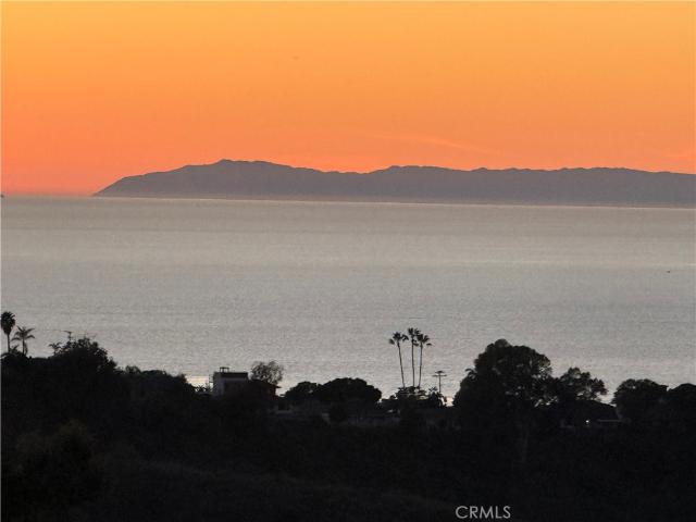42 Camino Katia, San Clemente, CA 92672 | MLS #OC26036 | Compass