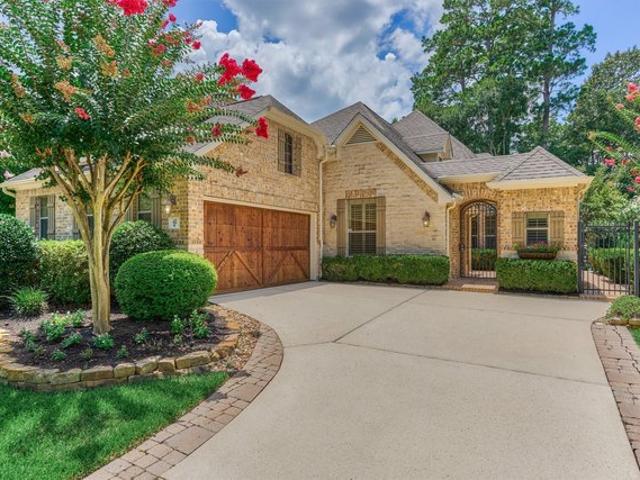 42 Carlyle Pl, The Woodlands, TX 77382
