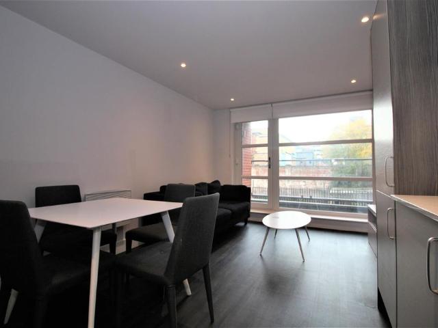 42 Chatham Street, Leicester, Leicestershire, LE1 6AY