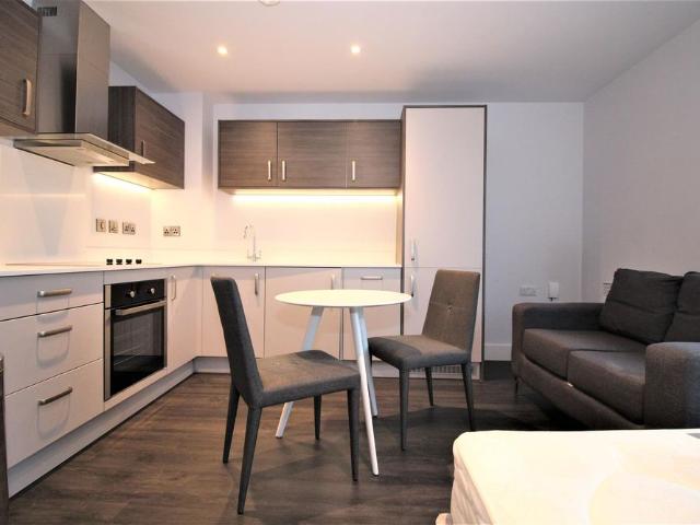 42 Chatham Street, Leicester, Leicestershire, LE1 6AZ