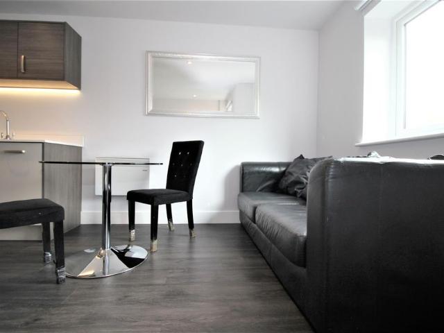 42 Chatham Street, Leicester, Leicestershire, LE1 6AZ