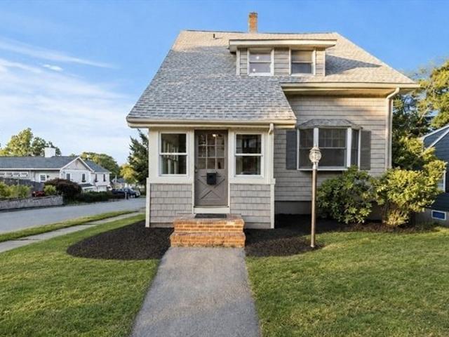 42 Chase St, Danvers, MA 01923