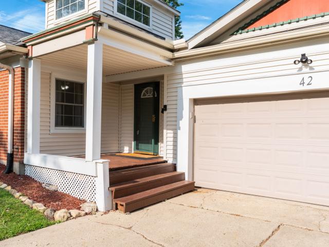 42 Circle Drive