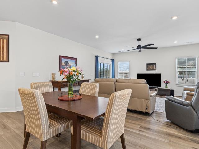 42 Comanche Trail