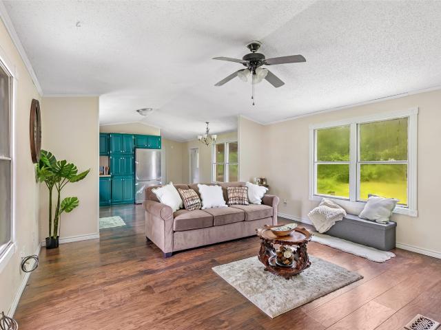 42 County Road 4291
